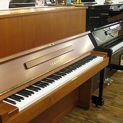YAMAHA ヤマハ W103(2) 名古屋のピアノ専門店 親和楽器