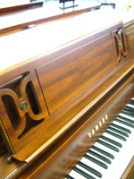 YAMAHA ヤマハ L101 名古屋のピアノ専門店 親和楽器